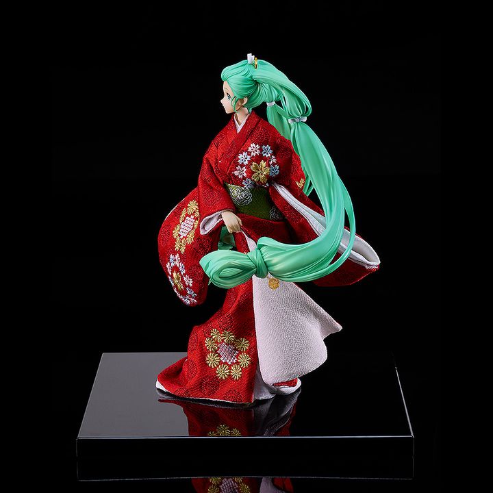 PVC Figure 1/7 Hatsune Miku - Beauty Looking Back Miku -Kyugetsu ...